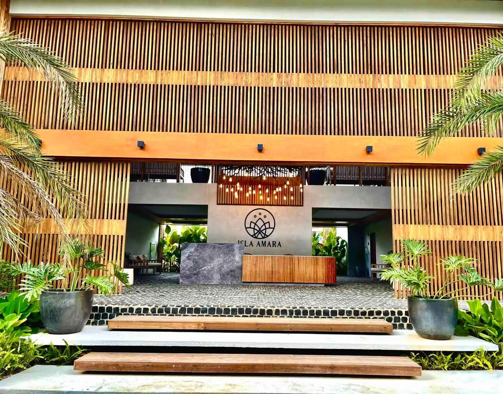 Escape to Isla Amara Resort – The Perfect Island Retreat in El Nido