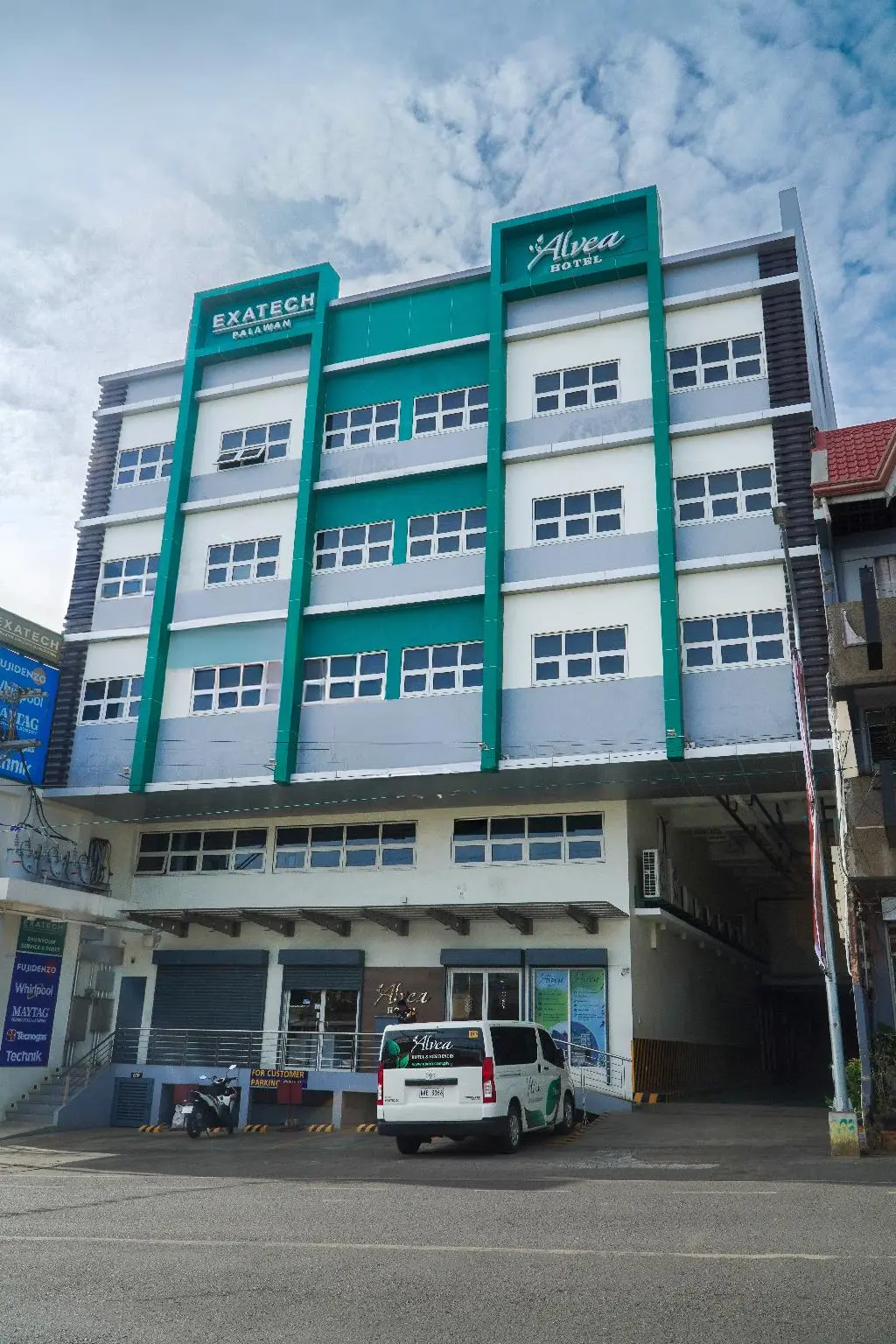 Modern Comfort at ALVEA HOTEL in Palawan